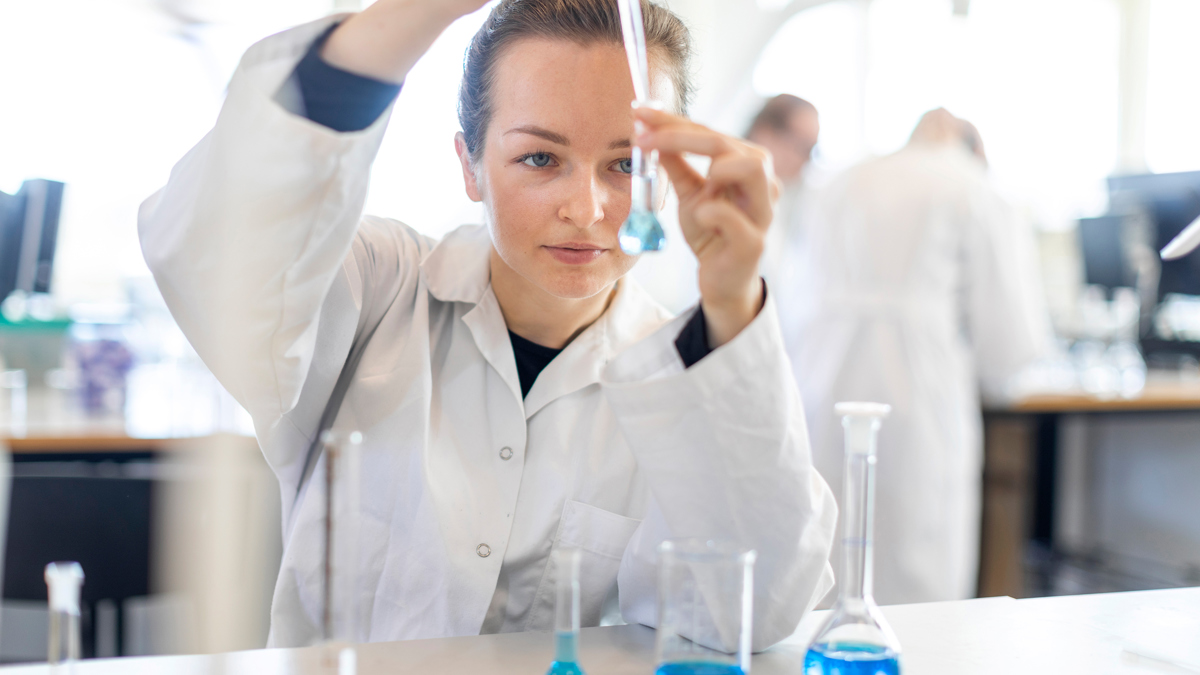 Laborant uddannelse - Erhvervsakademi Aarhus