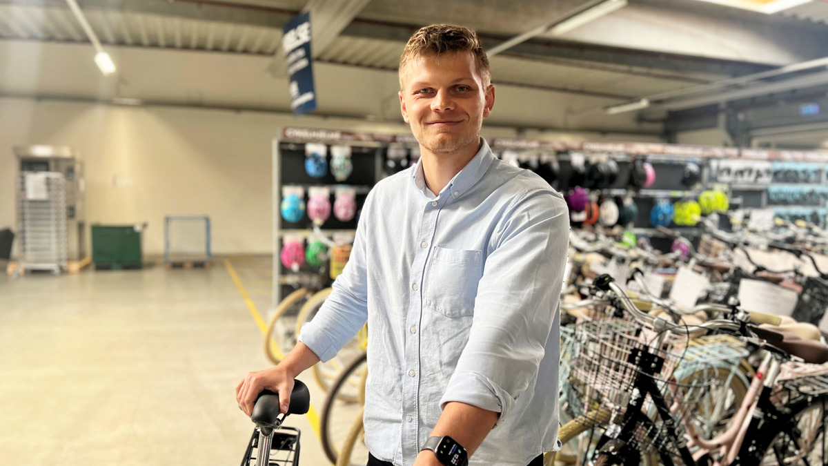 Emil åbnede cykelbutik og blev indholdsskaber på TikTok